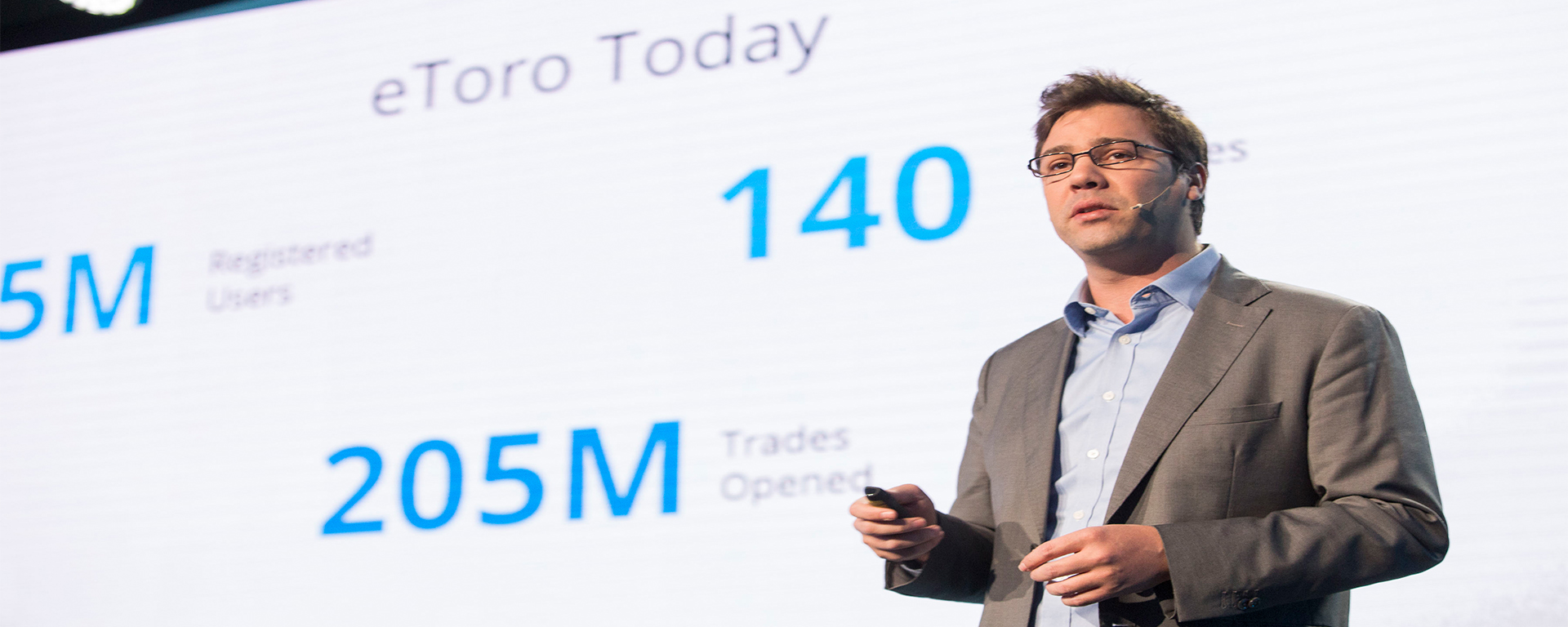CEO da eToro diz: vender criptomoedas agora é como vender Apple em 2001